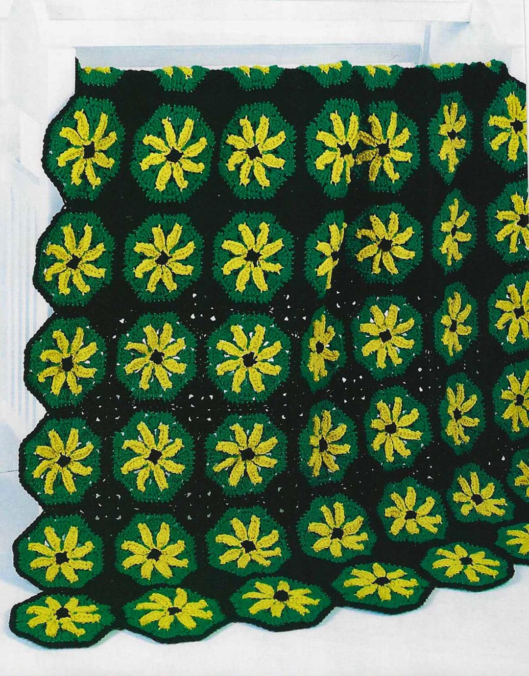 Black-eyed Susan CROCHET PATTERN Blanket Yellow Floral Afghan in ...