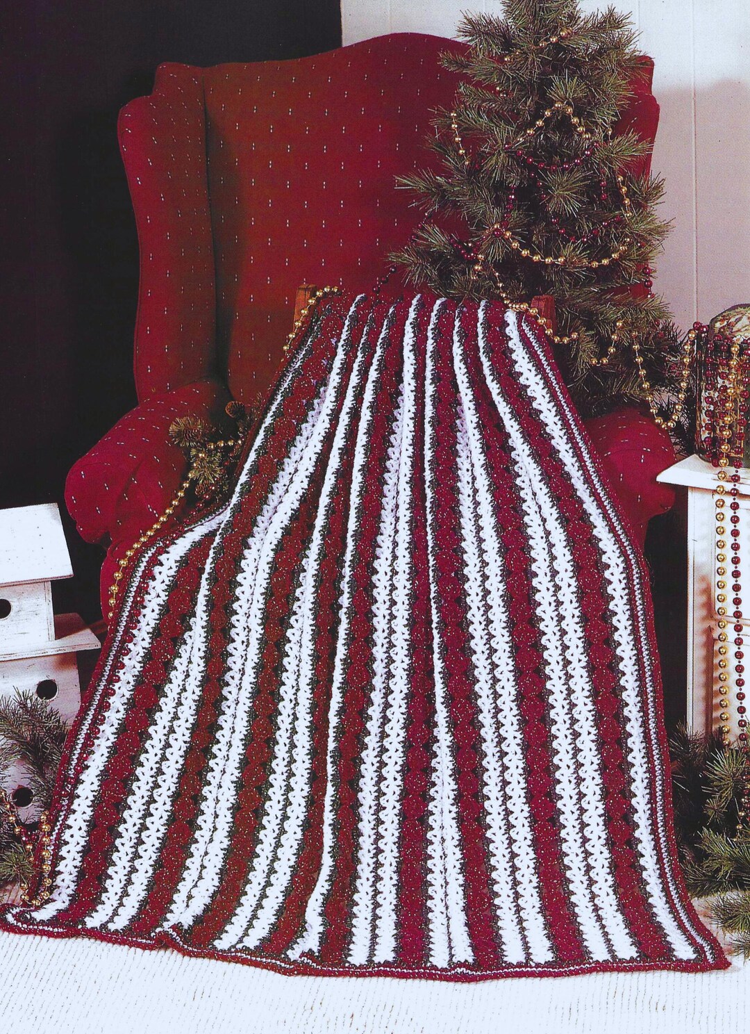Holly Berry Crochet Blanket Pattern: Christmas Afghan (PDF Download) - Etsy