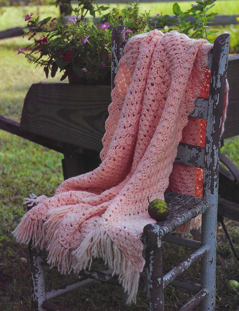 CROCHET PATTERN Rippling Shells Afghan One Color Throw Vintage 90s ...