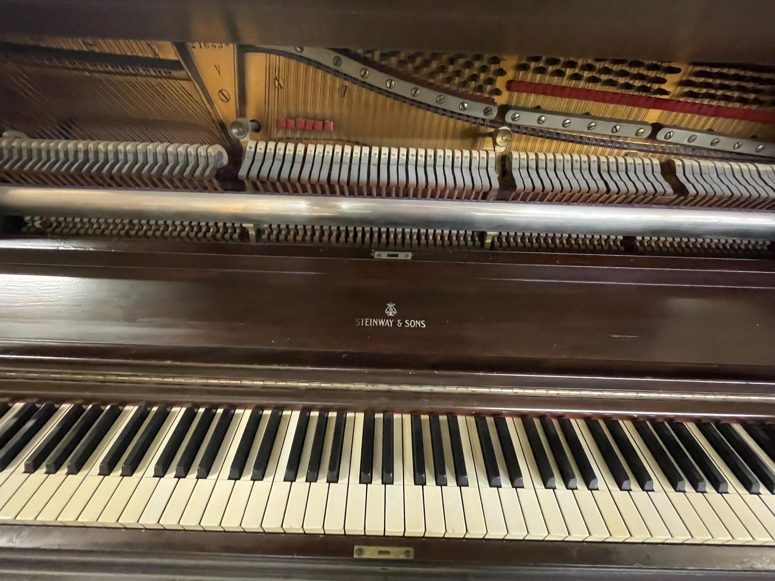Steinway Professional Studio Upright Piano Mahogany Model V ORIGINAL ...