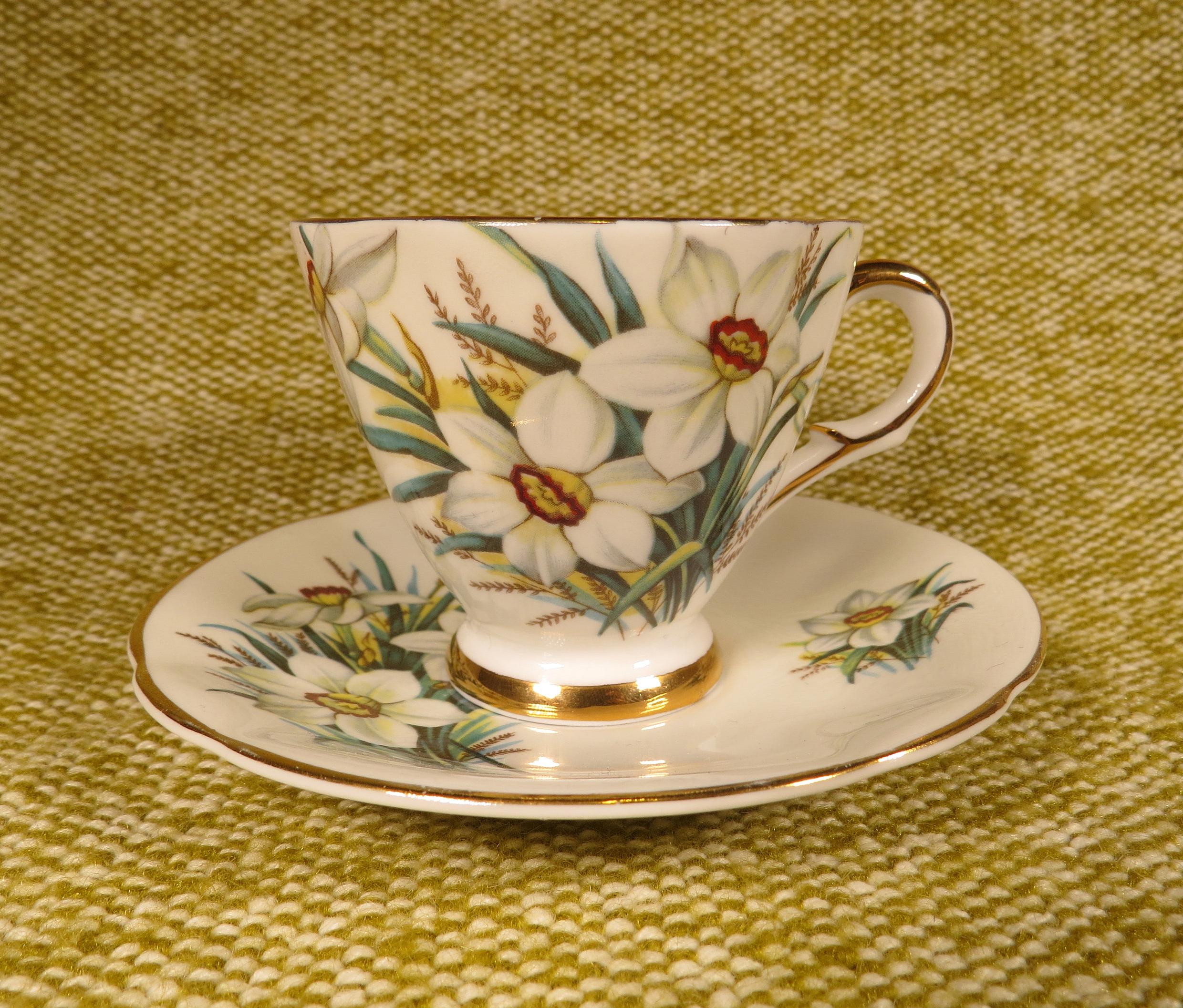 Daffodil Royal Gregg Tea Cup and Saucer, Tea Cup, Daffodil Tea Cup ...