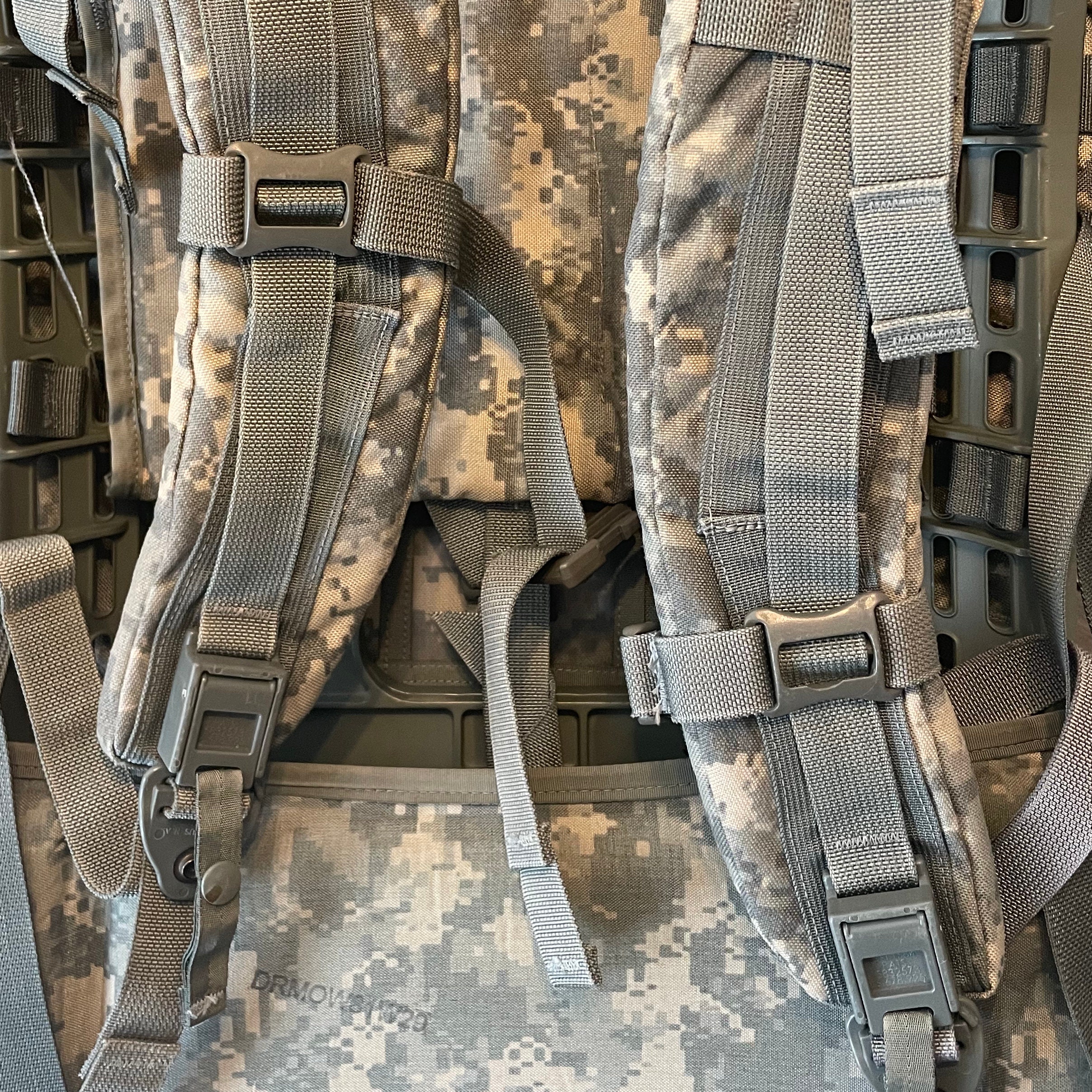 USGI Military ACU Molle II Improved Rucksack / Large Field Pack Set ...