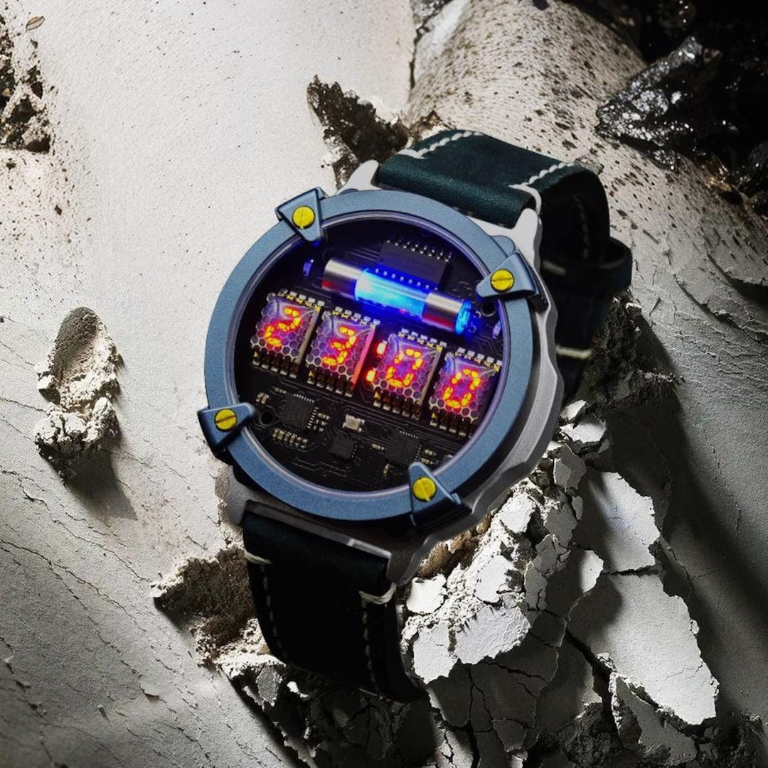 Wrist Watch in Steampunk Style Based on the Movie Metro 2033 Waterproof ...