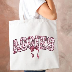 Texas A&M Univerdity Aggies Chinoiserie Floral PNG Maroon Aggie Bow PNG ...