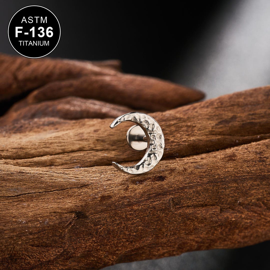 16G Titanium Crescent Moon Internally Threaded Labret Stud/screw Back ...