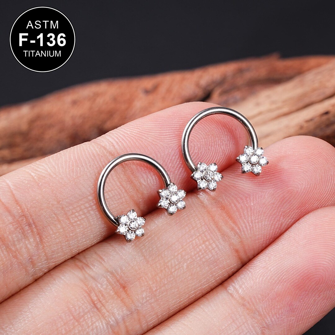 16G TITANIUM Flower CZ Septum Ring/nose Ring/horseshoe Ring/minimalist ...