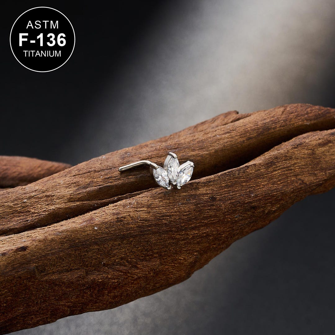 20G Titanium L Shape Lotus CZ Nose Stud/tiny Nostril Stud/nose Ring ...