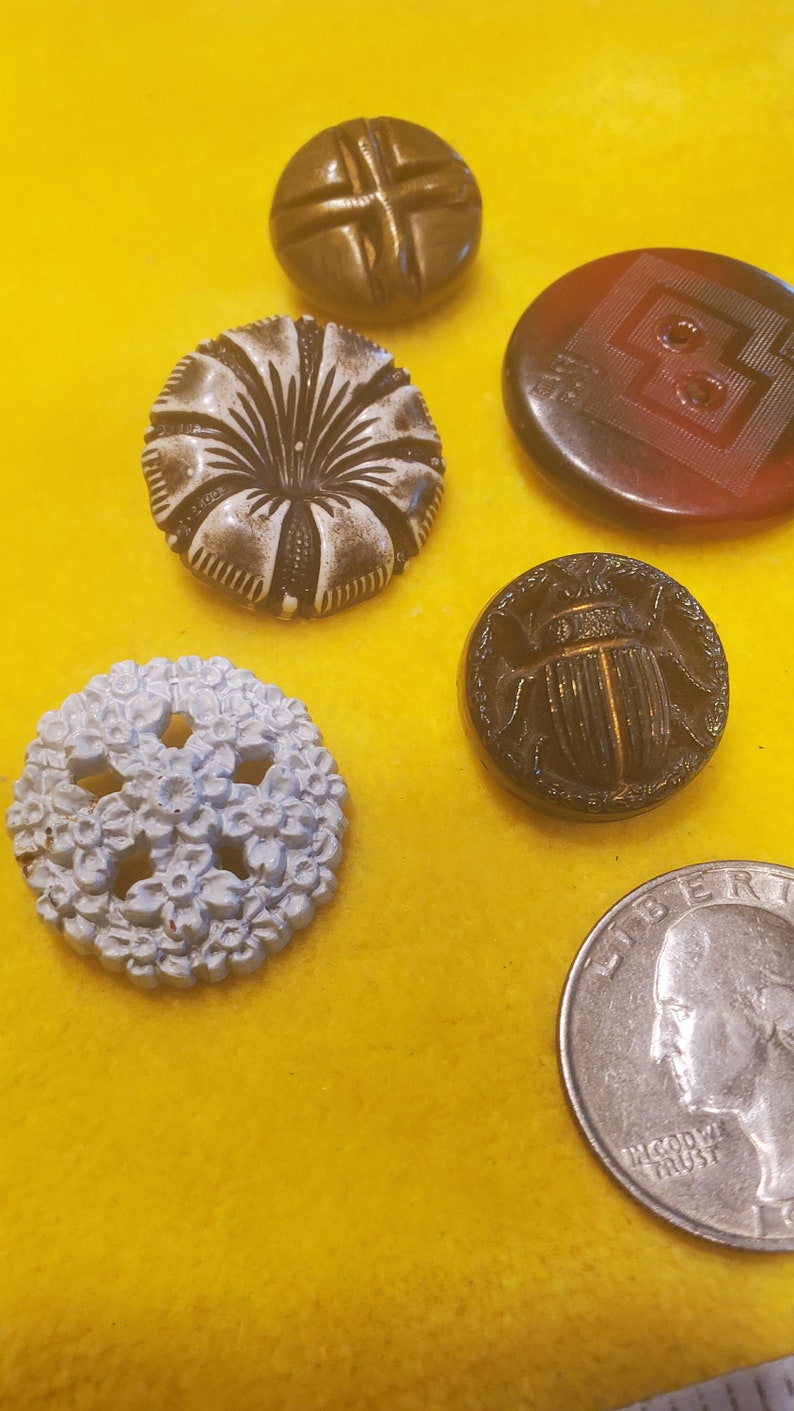 Scarab Carnival Glass Crochet Hibiscus Celluloid Buttons Lot of 6 - Etsy