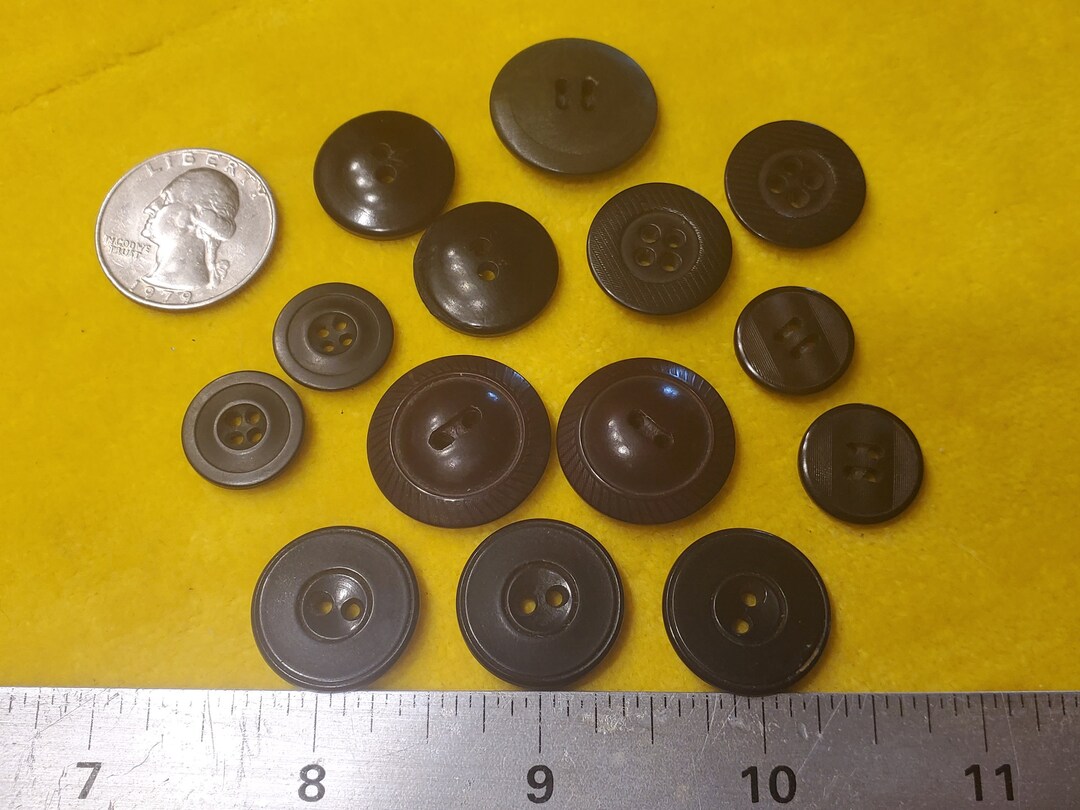 6+ Sets Black Bakelite Buttons - Etsy