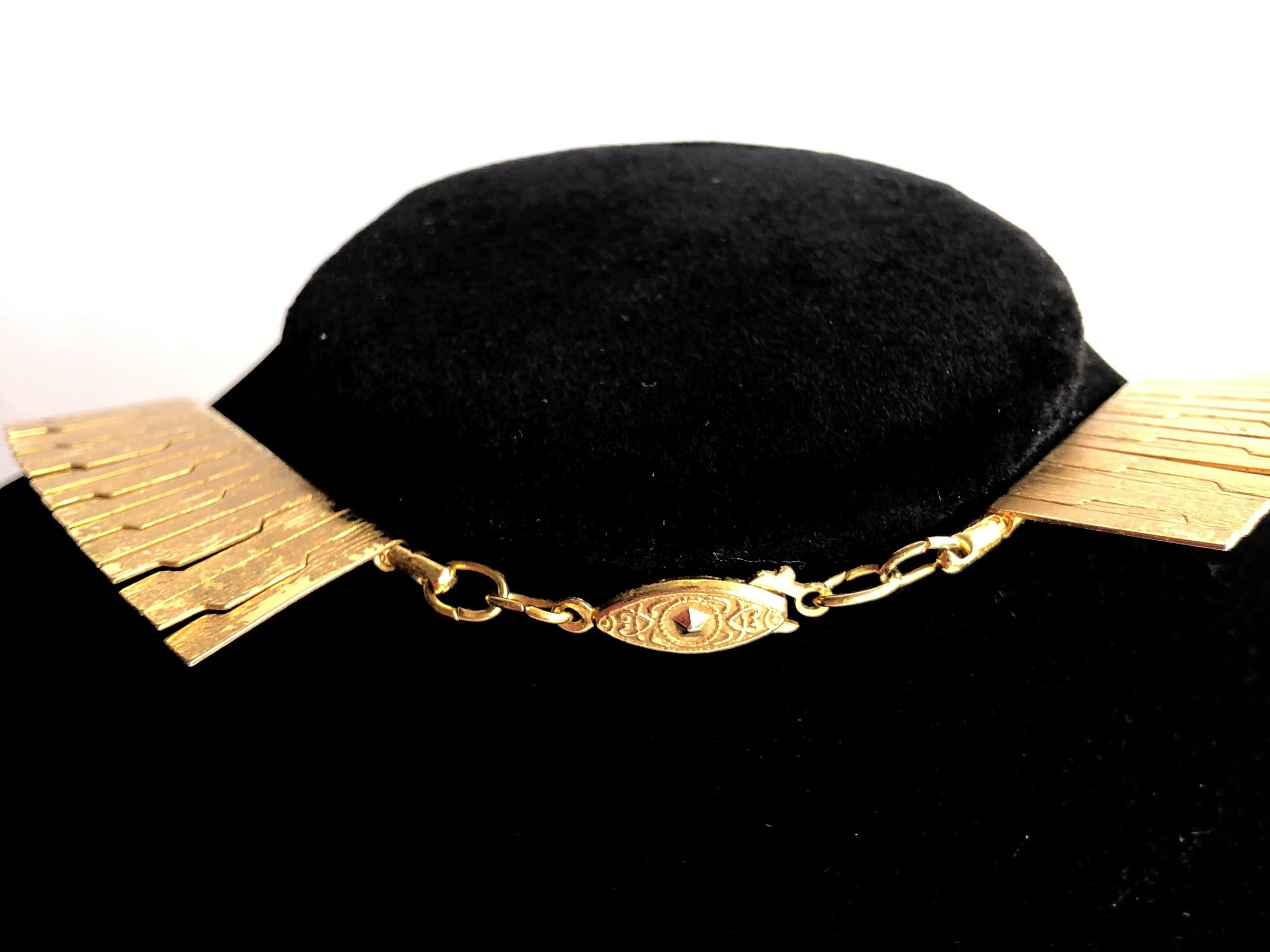 1980s Vintage Cleopatra Style Choker Statement Gold Tone Pre-owned ...