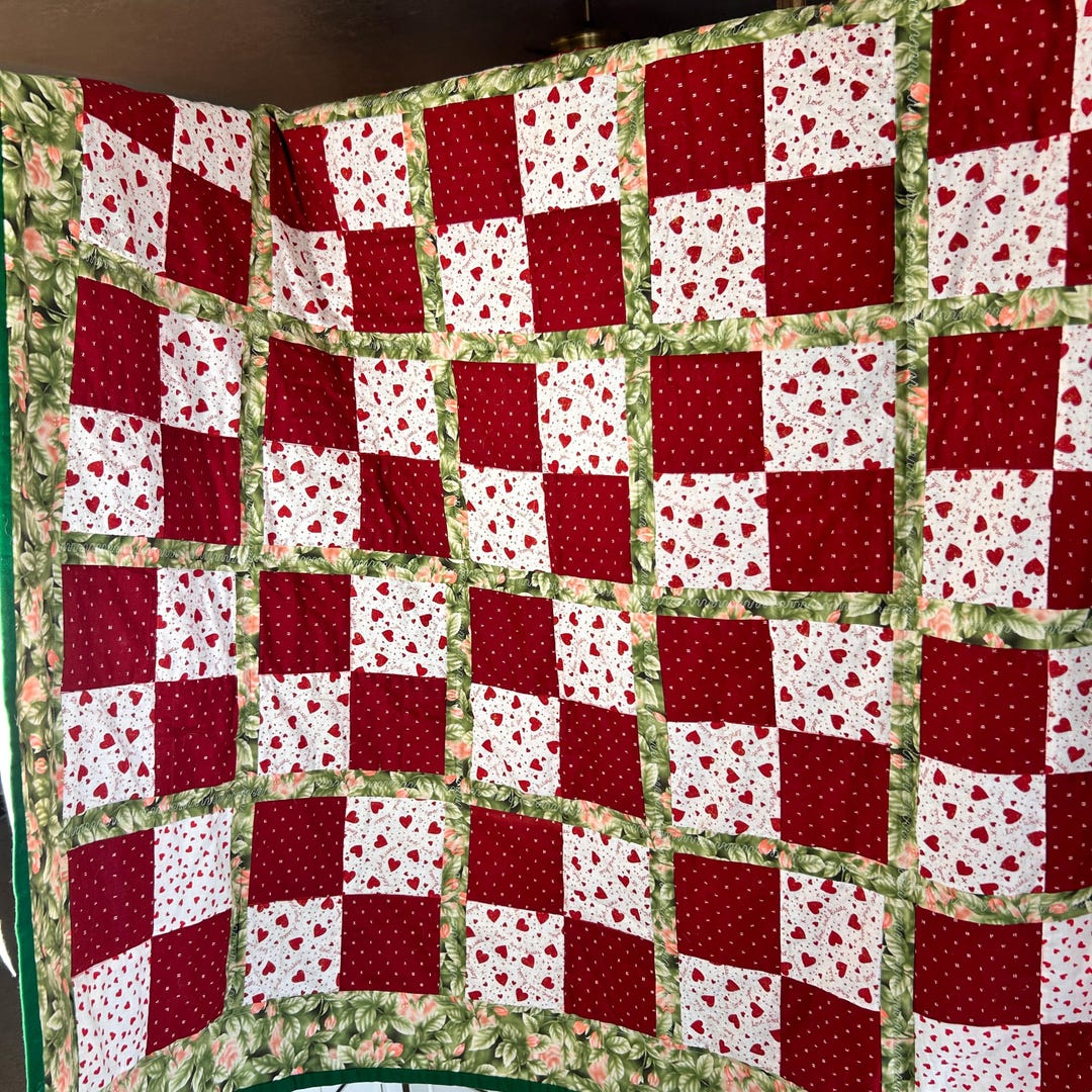 Patchwork Quilt 4 Patch Hand Craft Hearts Love Letters With Sashing Red ...