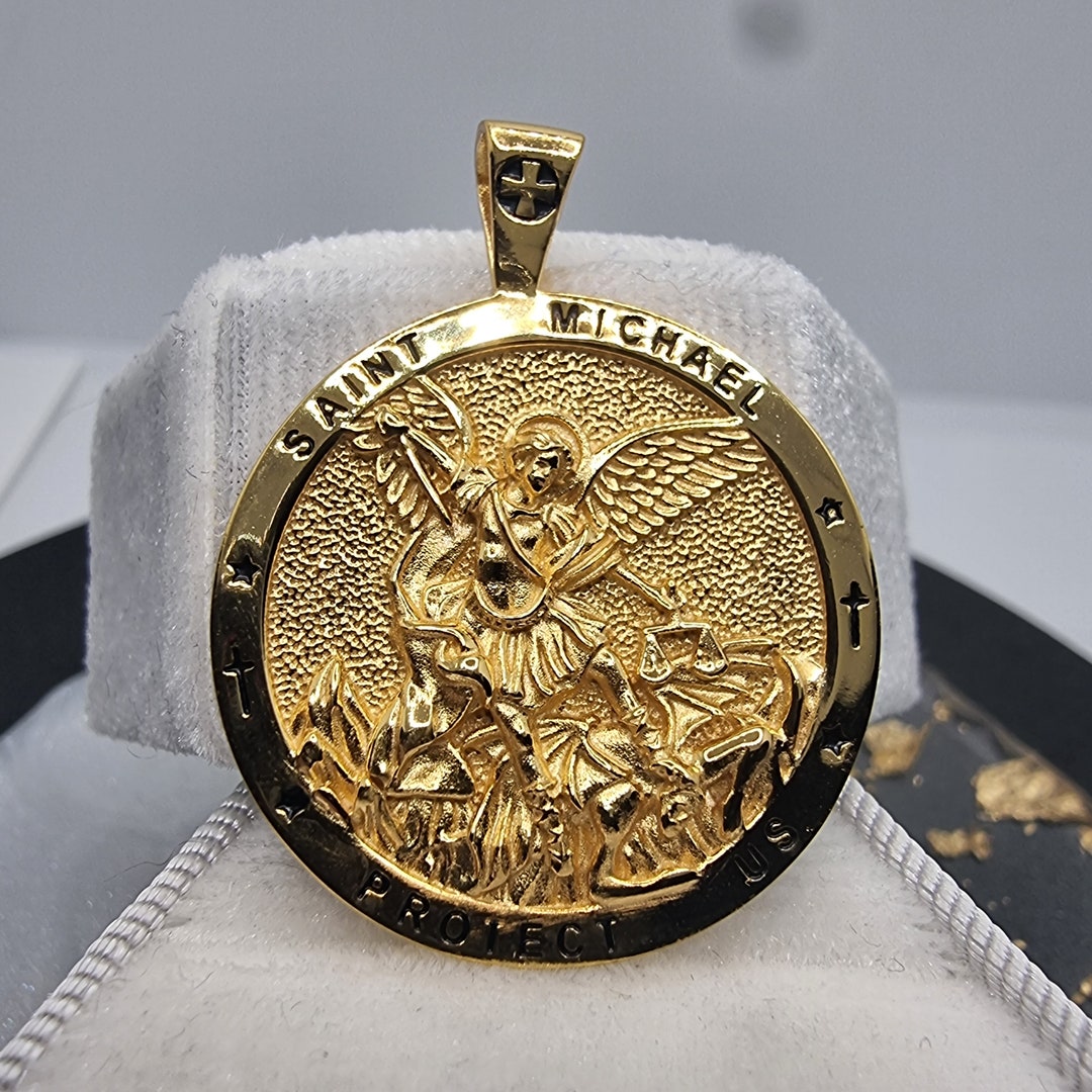 Saint Michael Medallion Christian Symbol of Protection Faithful ...