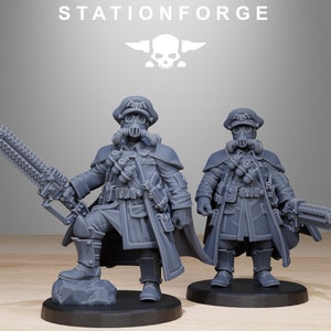 Grimguard Frostwatch Officer 2 Minis + Bases - Station Forge - 40k ...