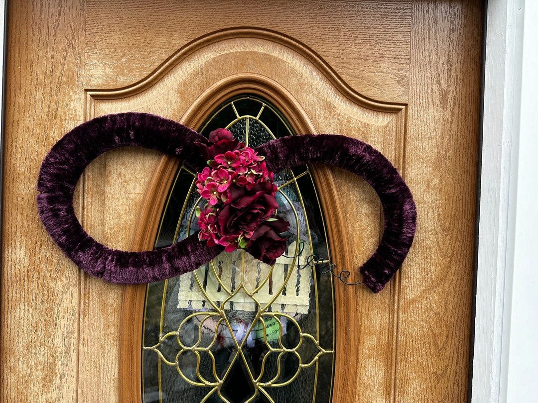 Love 27 Inch Infinity Yarn Wrapped Burgundy Colored Wreath With ...