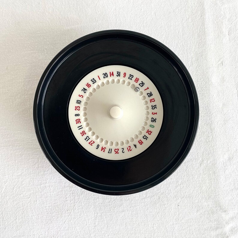 Vintage Roulette Bakelite Wheel / Casino Vintage Game - Etsy Canada