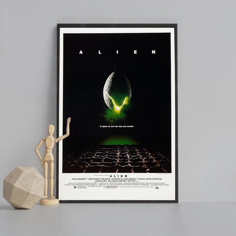 Alien 1979 Poster Movie Poster Minimalist Aesthetic Poster Wall Art ...