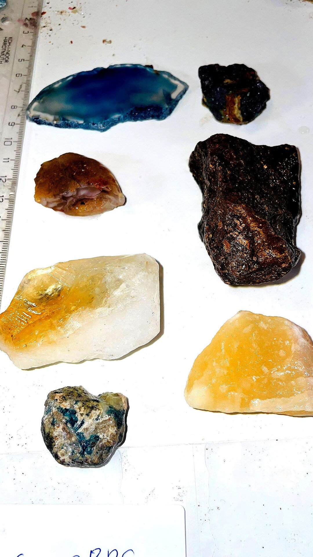 Rough Crystals Mix With Some Rare :grandiderite,agates,citrine,cuprite ...