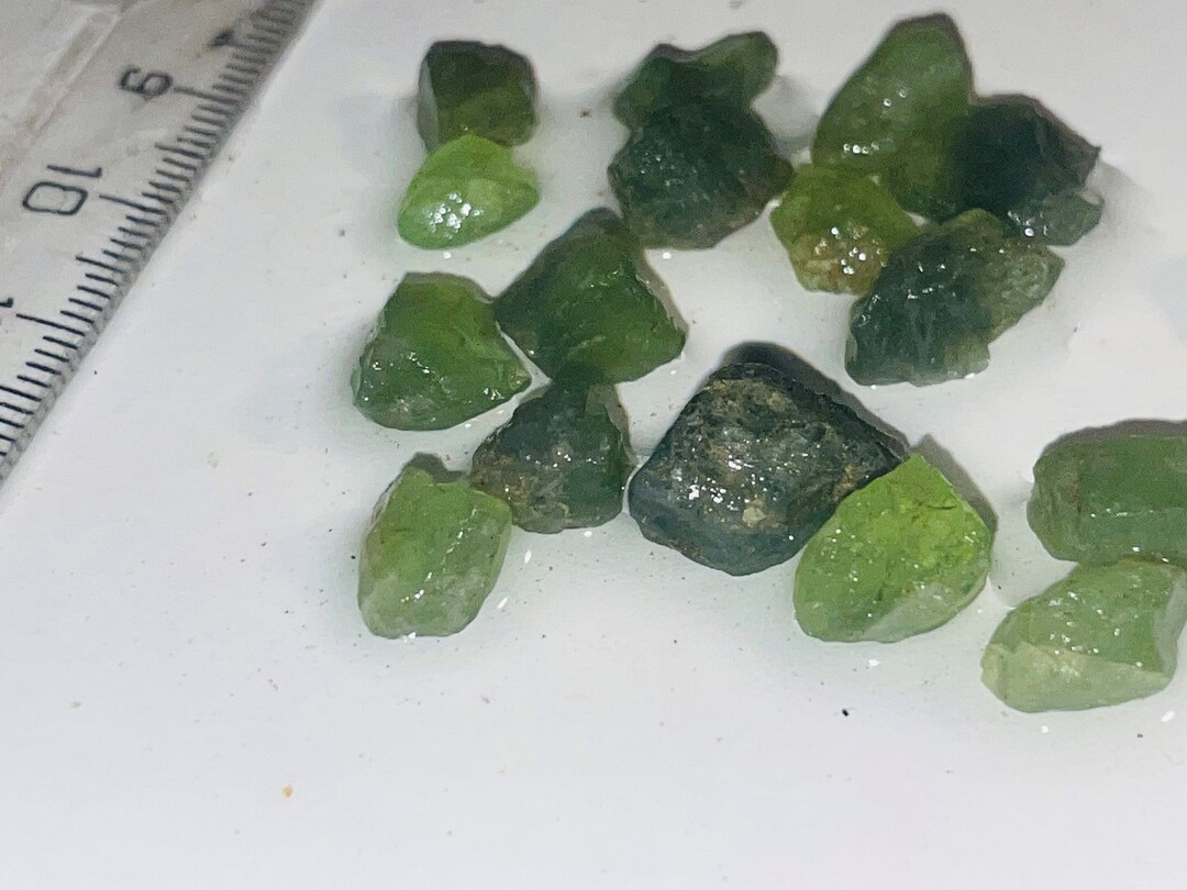 Peridot / Olivine - With Amazing Green Color - Translucent Crystal ...