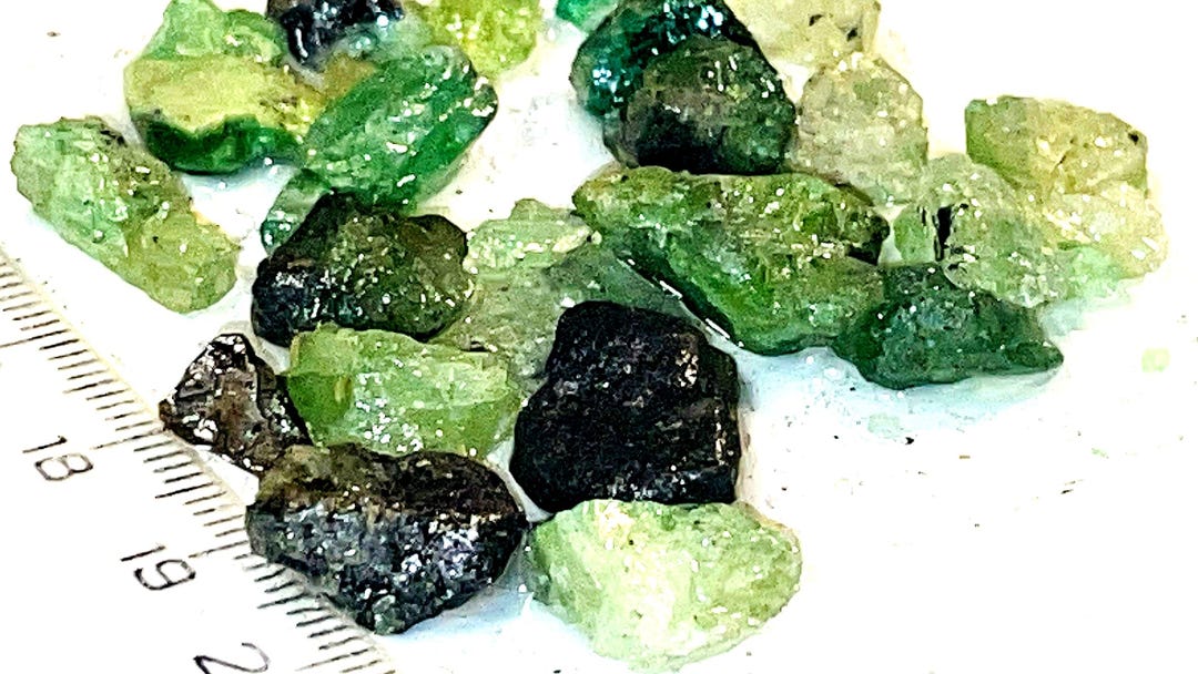 Emerald Green Grossular Garnet Raw Gemstones - Rare 102ct Rough ...