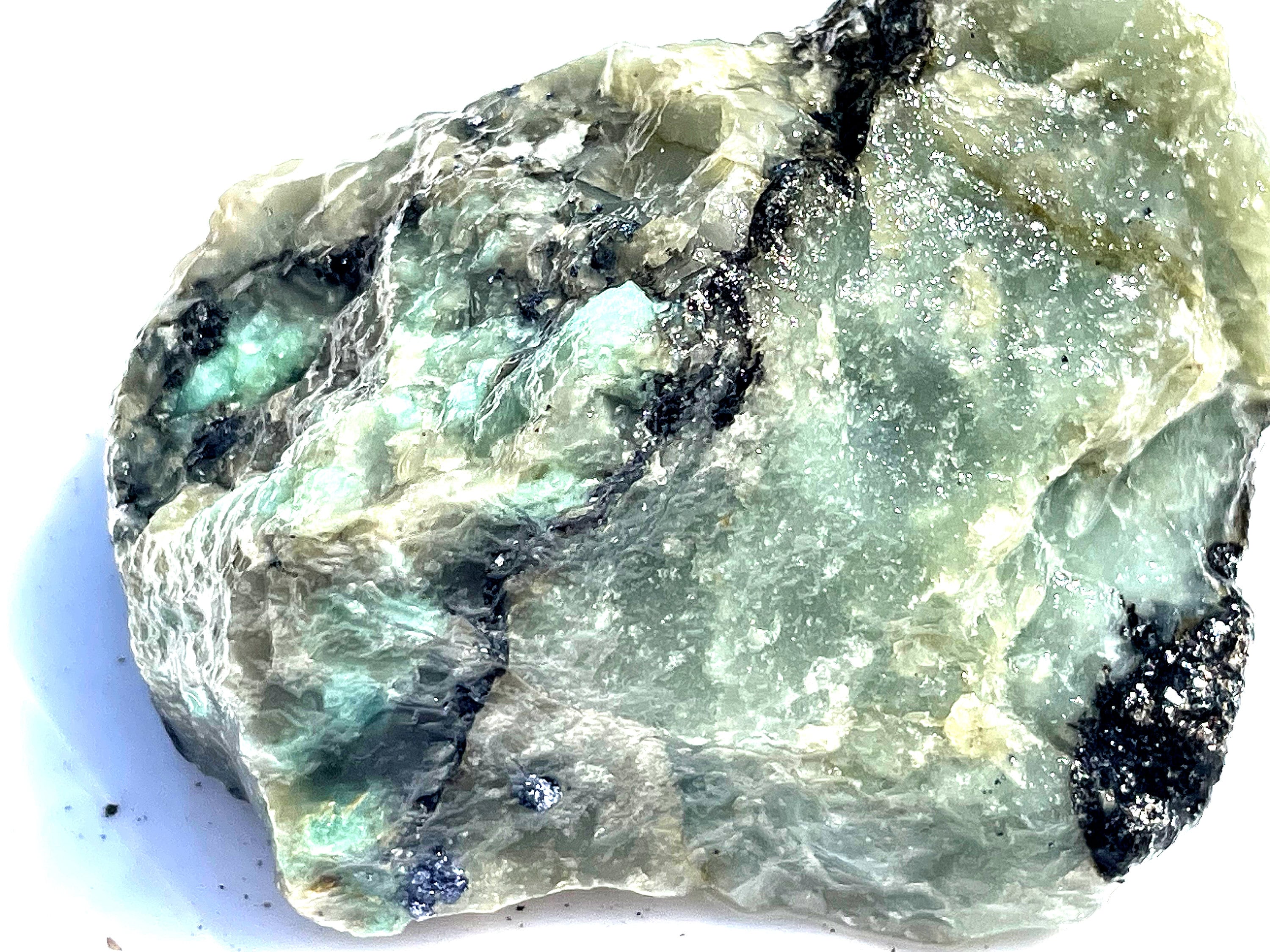 Emerald Rough Crystal Stone - Amazing Green 272g- Rough Gemstone for ...