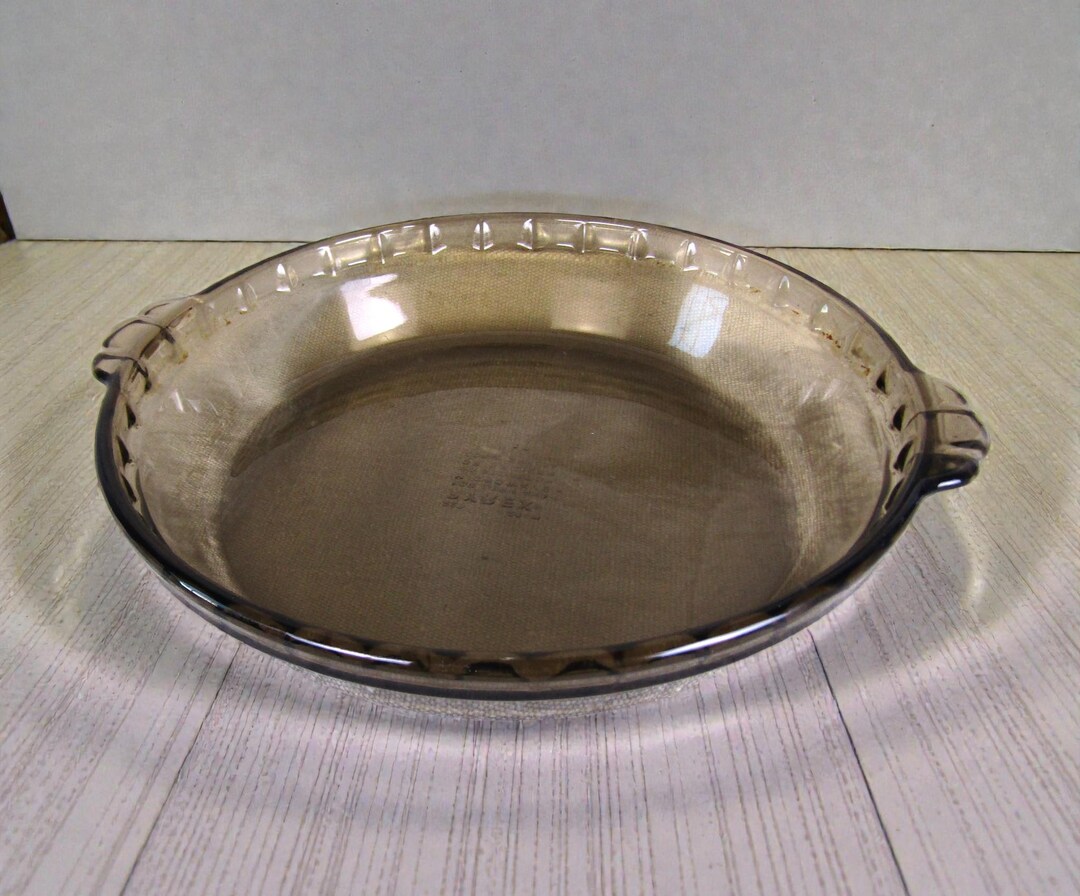 PYREX #229 AMBER Glass Fluted Edge Deep Pie Plate - Etsy