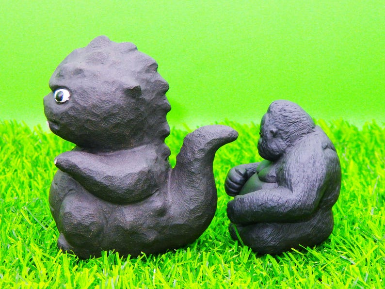 Chubby Godzilla & Kong / Garden Gift / Figurine and Knick Knack ...