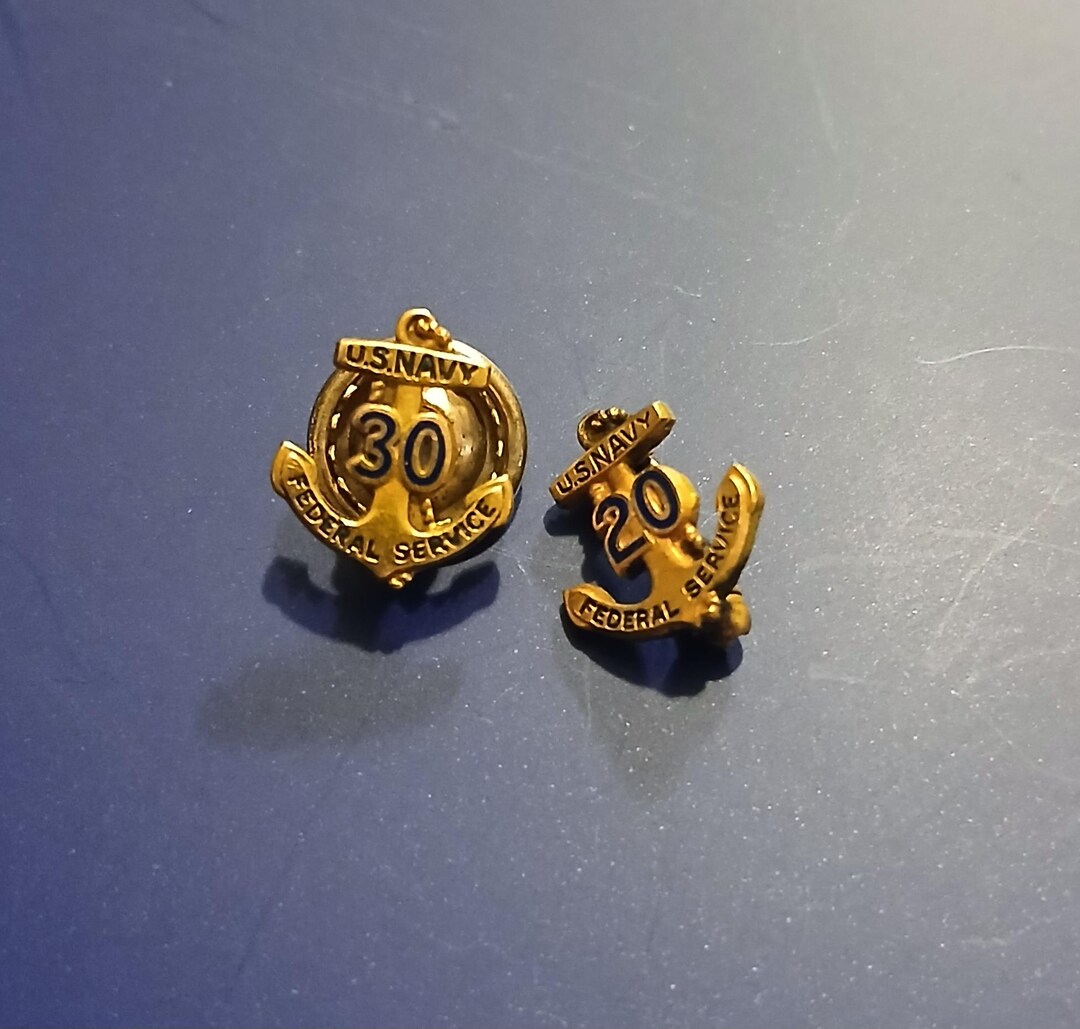 Vintage Korean War Era US Navy Service Pins: 10kt Gold Filled - Etsy