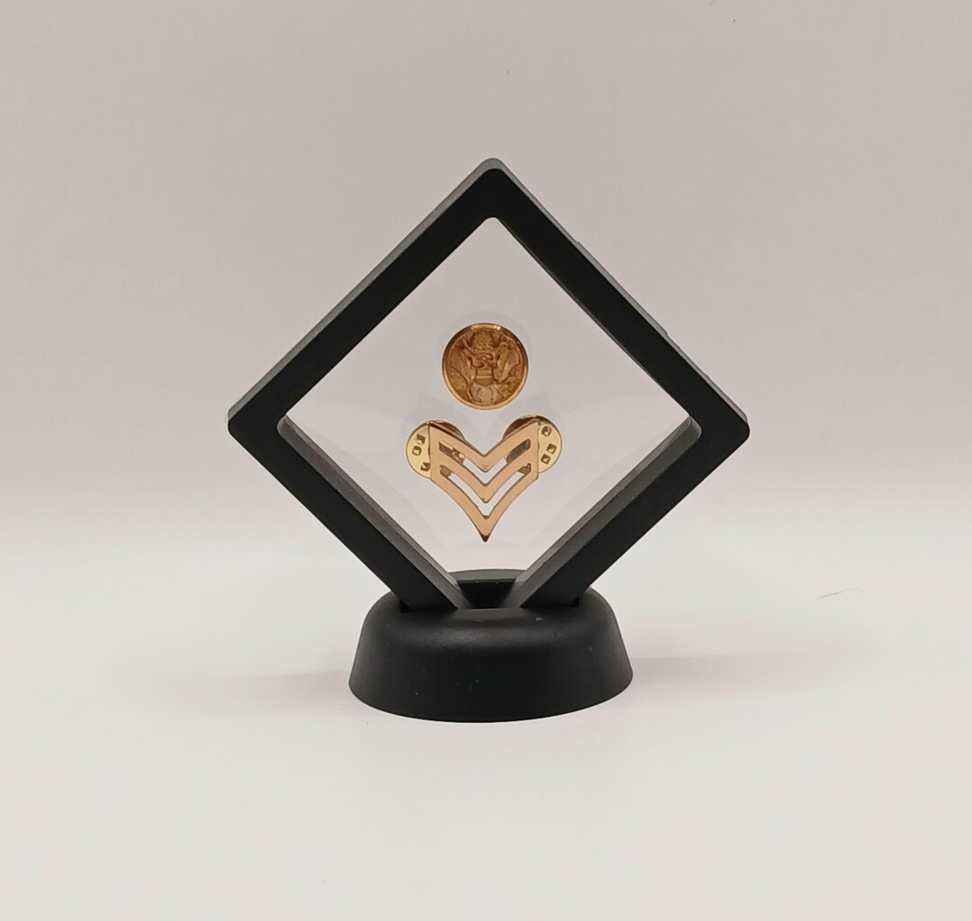 WWII Era Brass Sergeant Rank Insignia Pinback and Button With Display ...