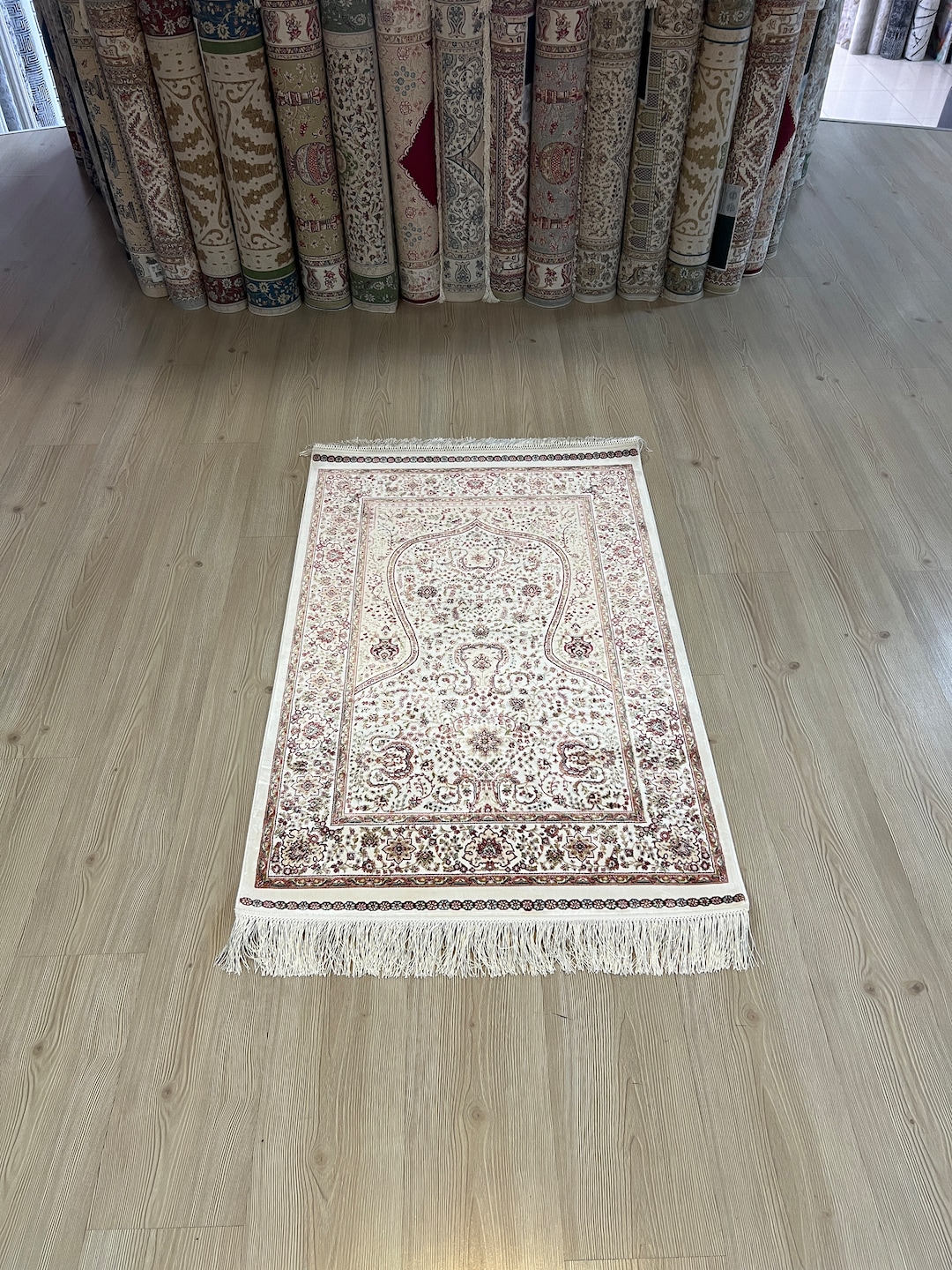 White Silk Prayer Rug, Prayer Mat, Sajjada Rug, Soft Prayer Rug ...