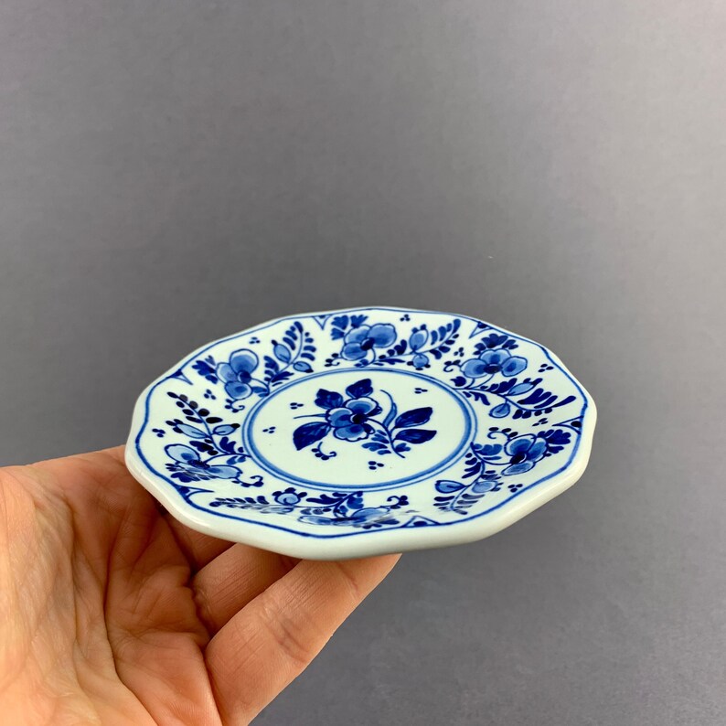 Royal Delft Blue Handpainted Plate 1991 - Collectible Delftware ...