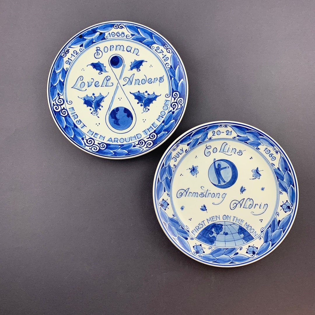 Authentic Royal Delft Blue 2 Plates 1968 - Delft Blue Pottery Wall ...