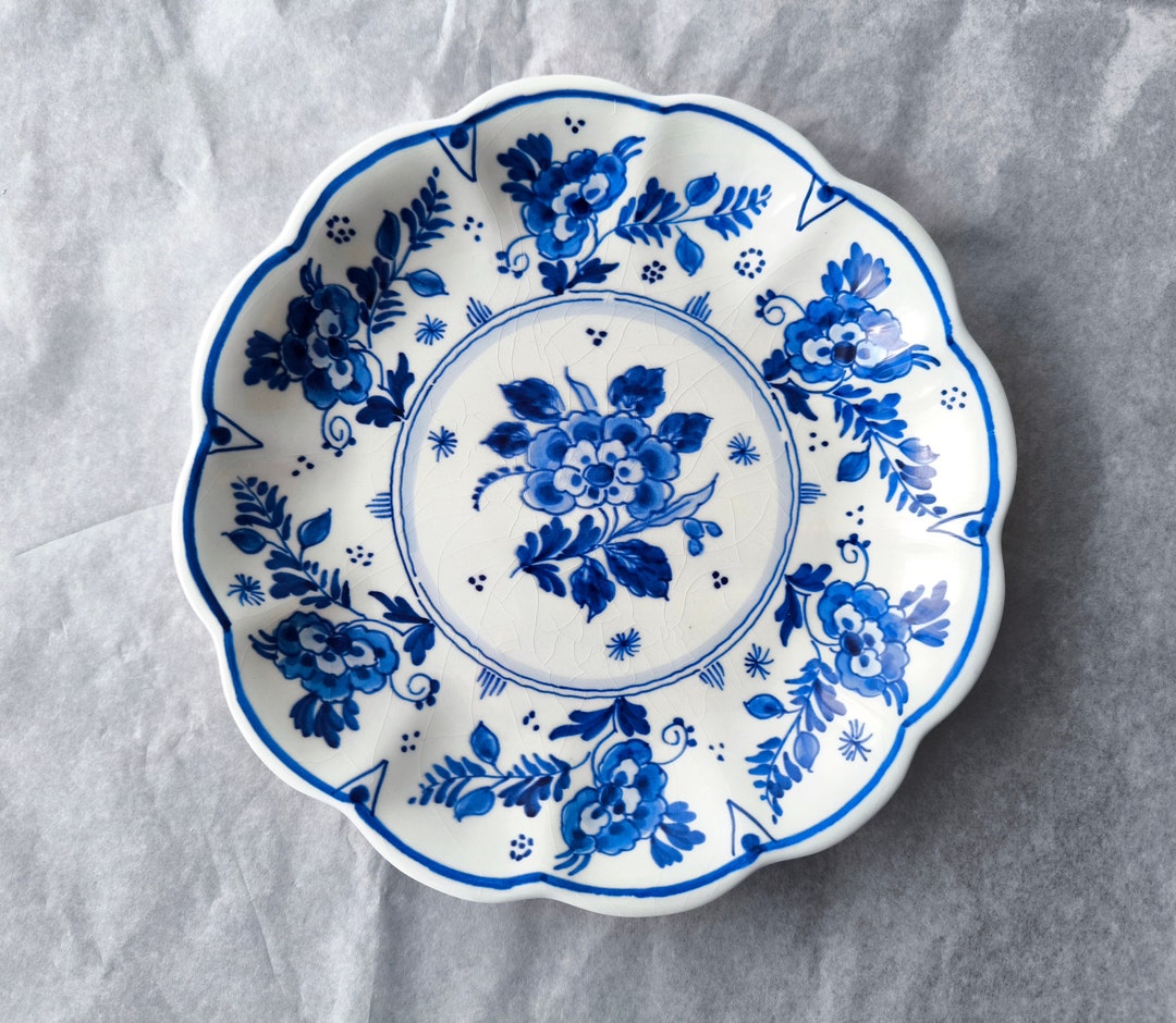 Royal Delft Blue Handpainted Plate 1979 - Collectible Delftware ...