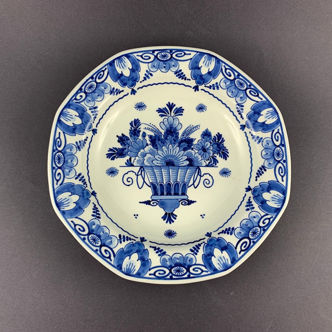 Royal Delft Blue Handpainted Plate 1979 - Collectible Delftware ...