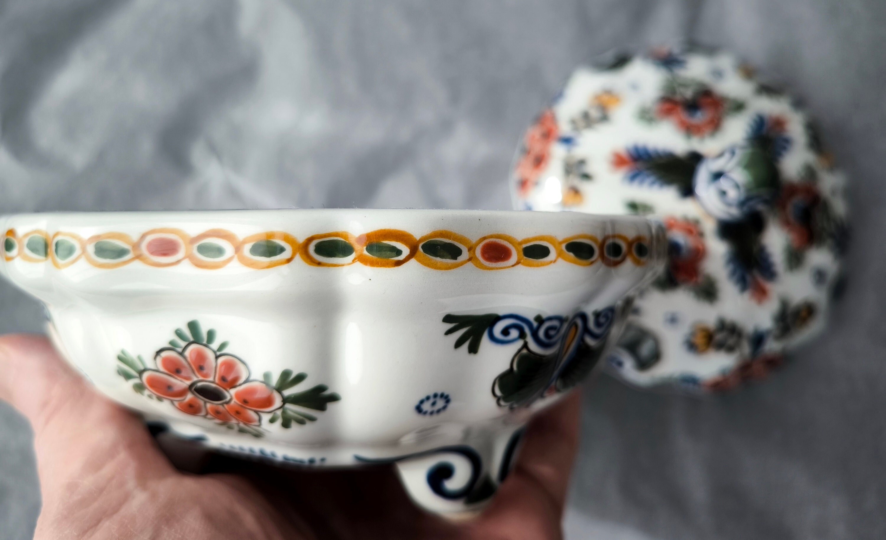 Royal Delft Polychrome Box 1986 Handpainted Collectible Delftware ...