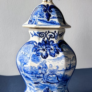 18th Century Delft Blue Vase by De Lampetkan LPK – Authentic Hand ...
