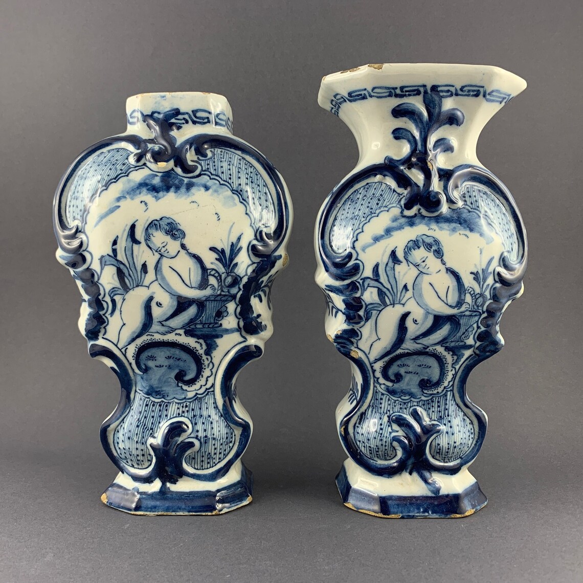 2 Delft Blue Vases 18th Century De Klaauw Factory in Delft- Handpainted ...