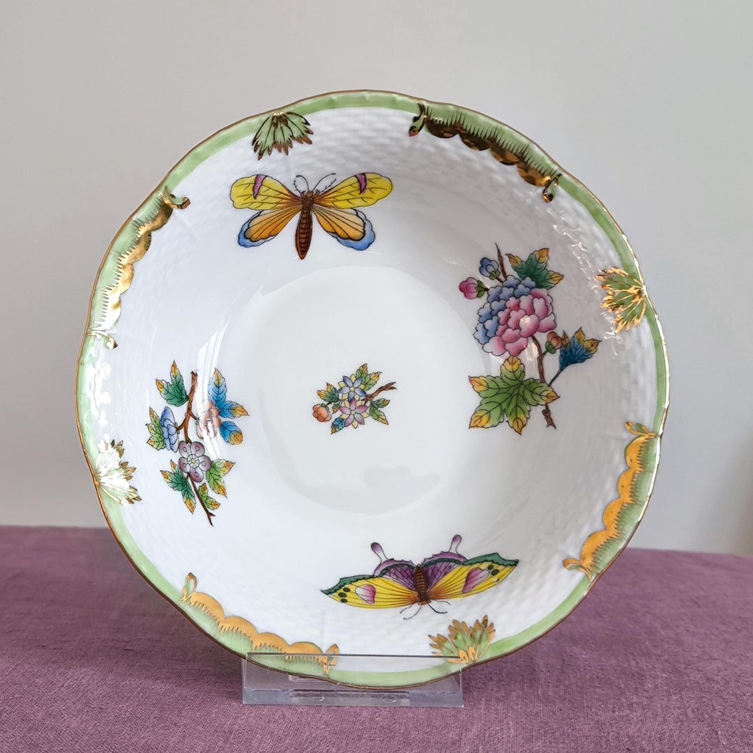 Herend Handpainted Queen Victoria Plate, Herend Hungary Queen Victoria ...