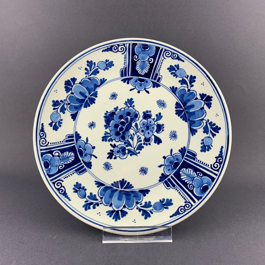 Royal Delft Blue Handpainted Plate 1978 - Collectible Delftware ...