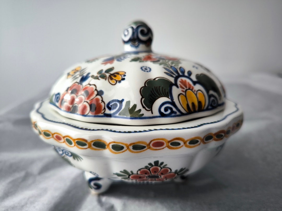 Royal Delft Polychrome Box 1986 Handpainted Collectible Delftware ...