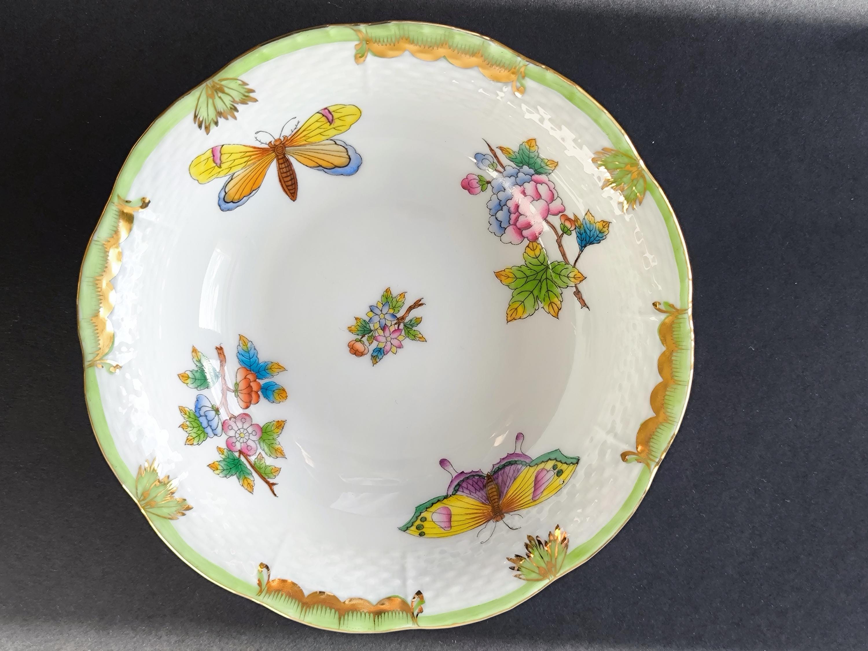 Herend Handpainted Queen Victoria Plate, Herend Hungary Queen Victoria ...