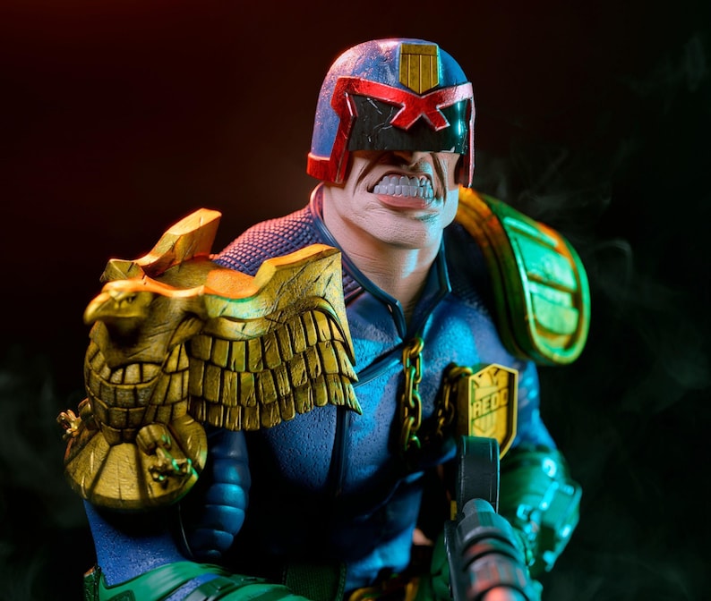 Judge Dredd Hand-painted Cartoon Collectible Figurine Judge Dredd ...