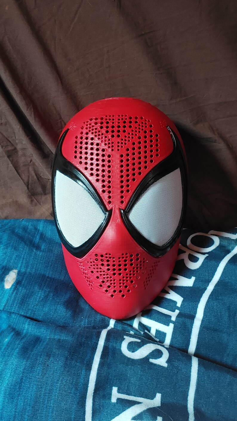 Faceshell Ultimate Spiderman by Mark Bagley - Etsy