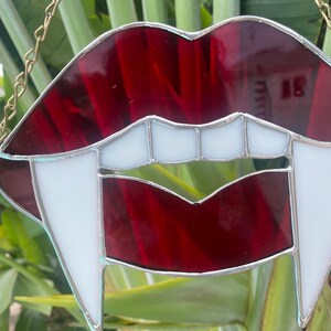 Stained Glass Vampire Lips, Halloween Stained Glass, Vintage Pink ...