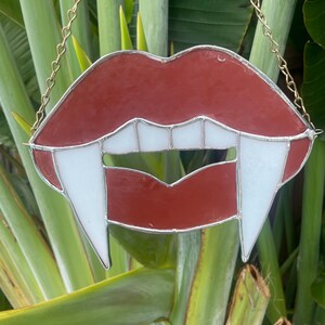 Stained Glass Vampire Lips, Halloween Stained Glass, Vintage Pink ...
