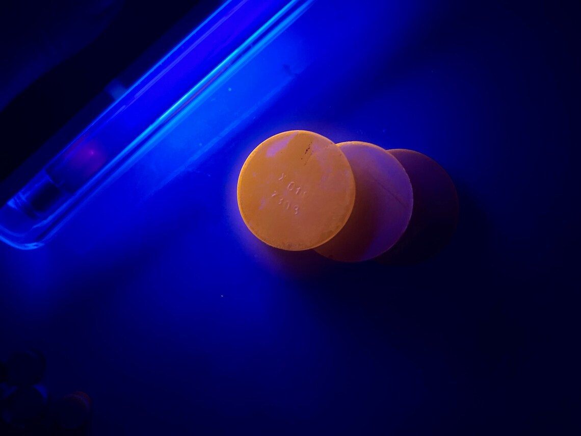 Round Shape Yellow Optic Glass - GLOWS Orange Under UV Light, Vibrant ...