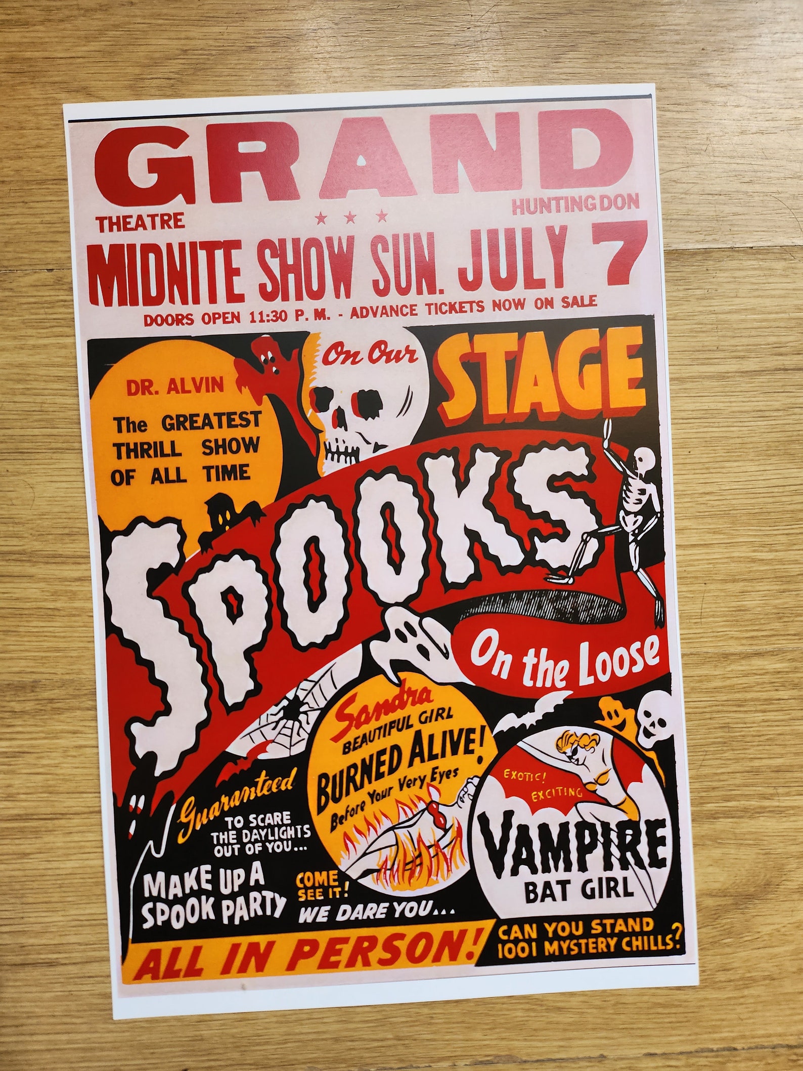 Midnite Spookshow Vampire Bat Girl Vintage 11 by 17 Art Print - Etsy