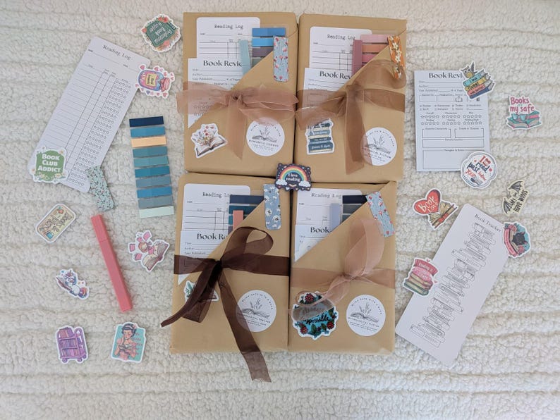 Blind Date With a Book Gift, Surprise Preloved Book - Etsy