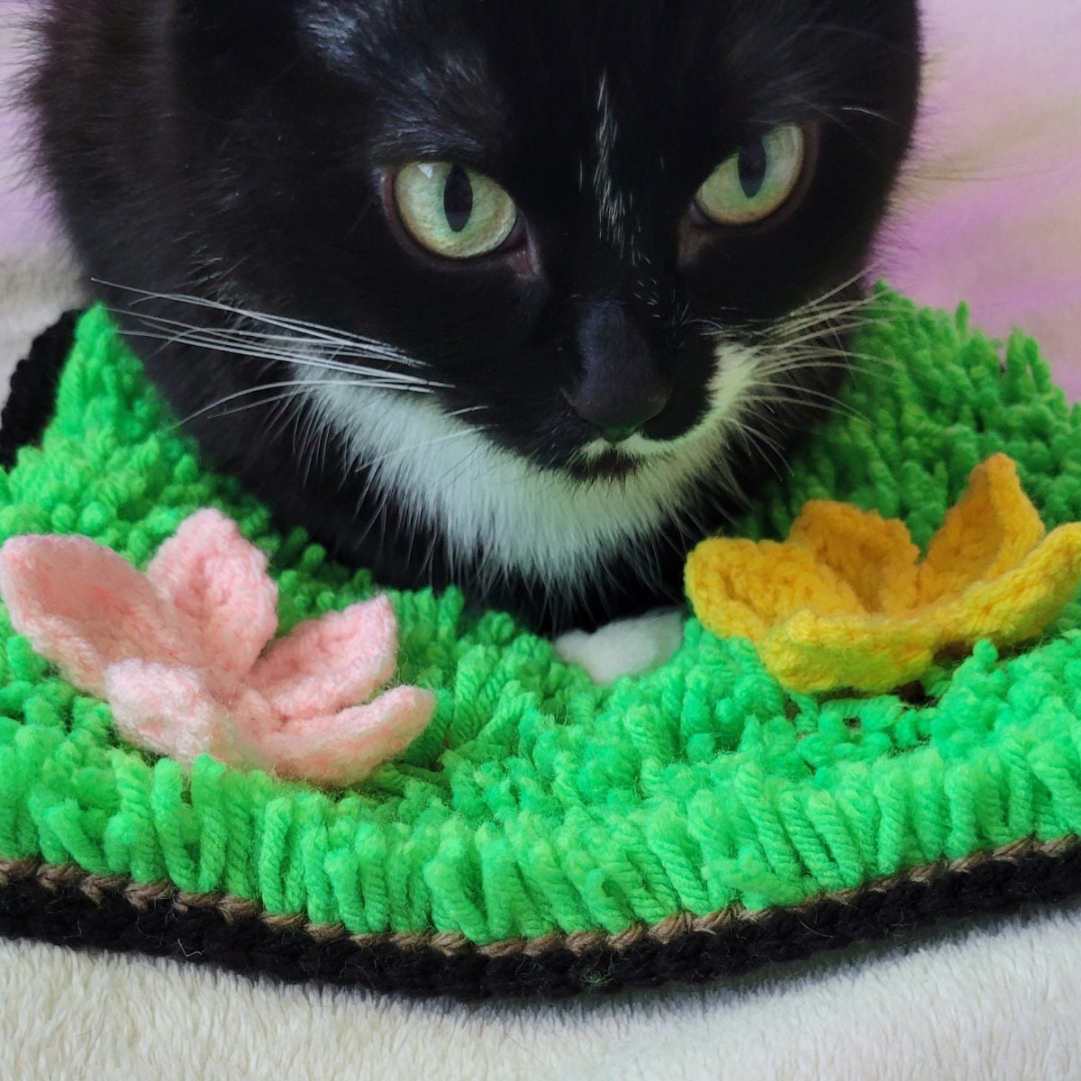 Crochet Snuffle Mat PATTERN: Flower Garden Design - Etsy