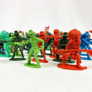 Lot of 90+ Cowboys and Indians Plastic Toy Figures Western Hong Kong - Etsy