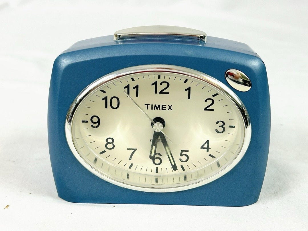 Vintage 1980's Timex Table Top Alarm Clock - Battery Operated - Bedside ...